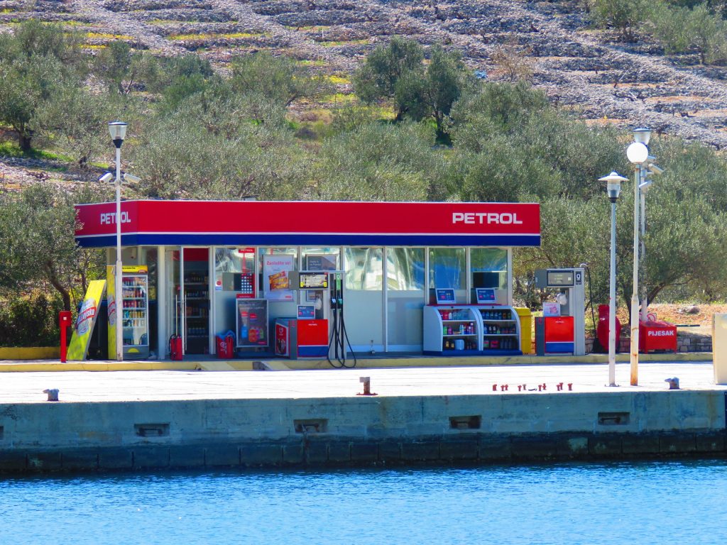 Petrol Fuel Station - Kremik Marina